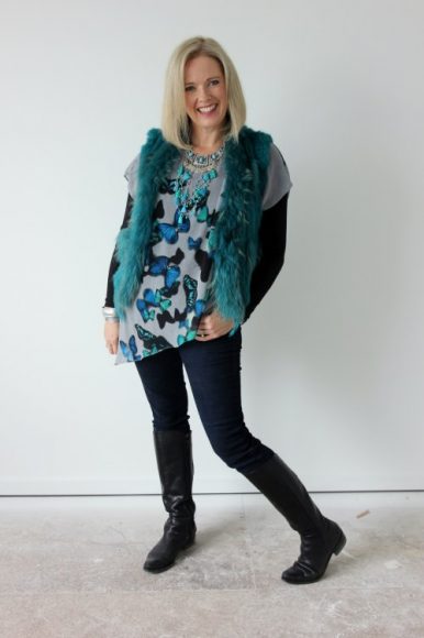 How Diagonal Lines Work in Outfits — Inside Out Style