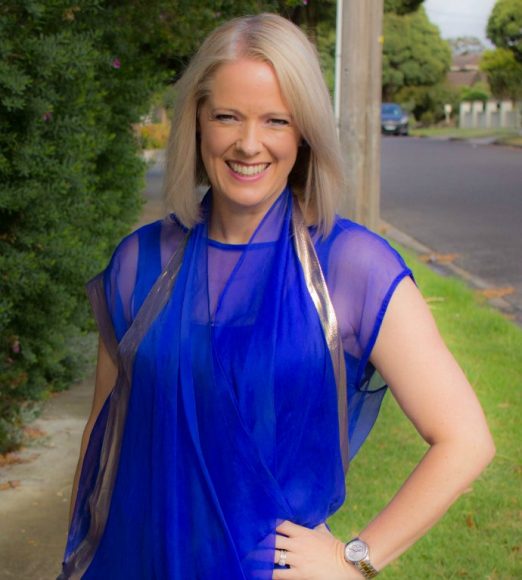 How to Wear an Unflattering Colour — Inside Out Style