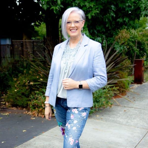 Pantone Predicts: Your Guide to the Hottest Fall/Winter 2024 Colours ...